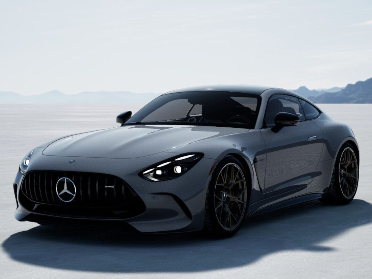 Mercedes-AMG quiere ser "Batman, no Superman" para diferenciarse