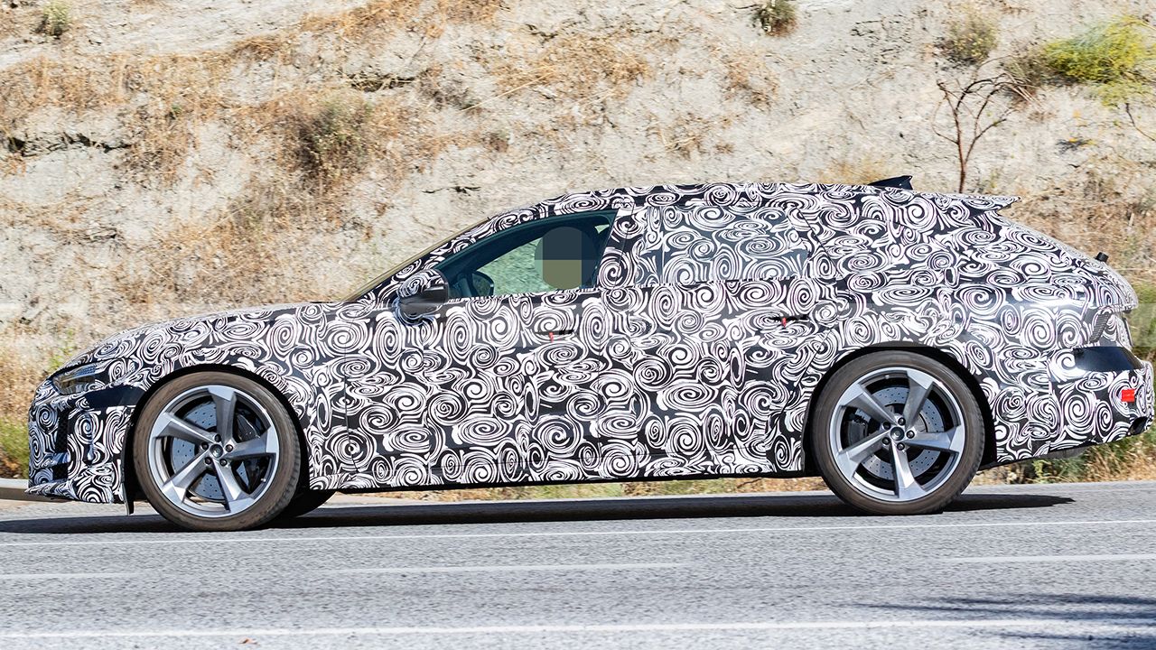 Nuevo Audi RS6 Avant PHEV 2026: V6 2.9TT híbrido enchufable, Euro 7 y ...